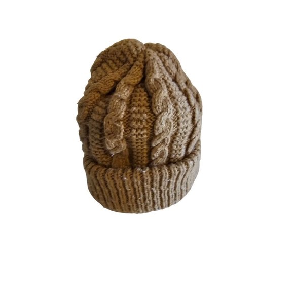 Aris | Accessories | Aris Thick Cable Knit Acrylic Hat One Size | Poshmark